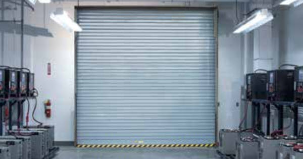 Retail & Automotive Garage Door Solutions | Wayne Dalton